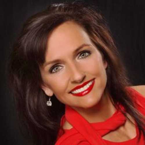 Rachel Tucker Bio Book For Speaking Engagements
